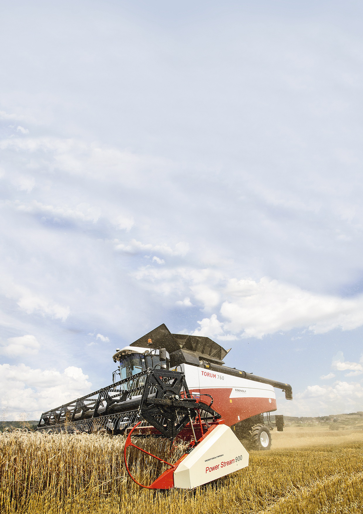 Rostselmash Torum 760 combine harvester - Profi