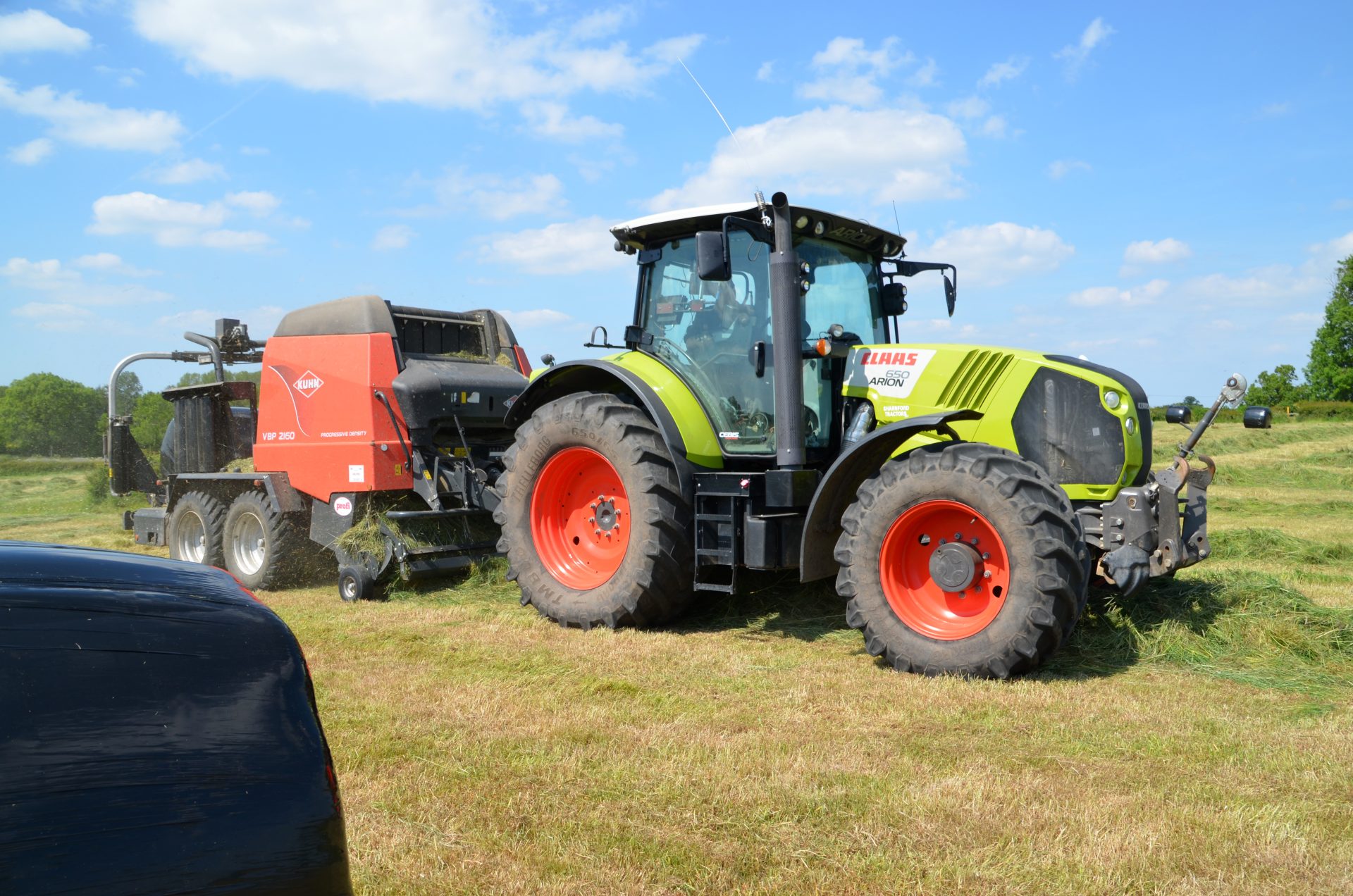 Claas Arion 650 tractor - Profi