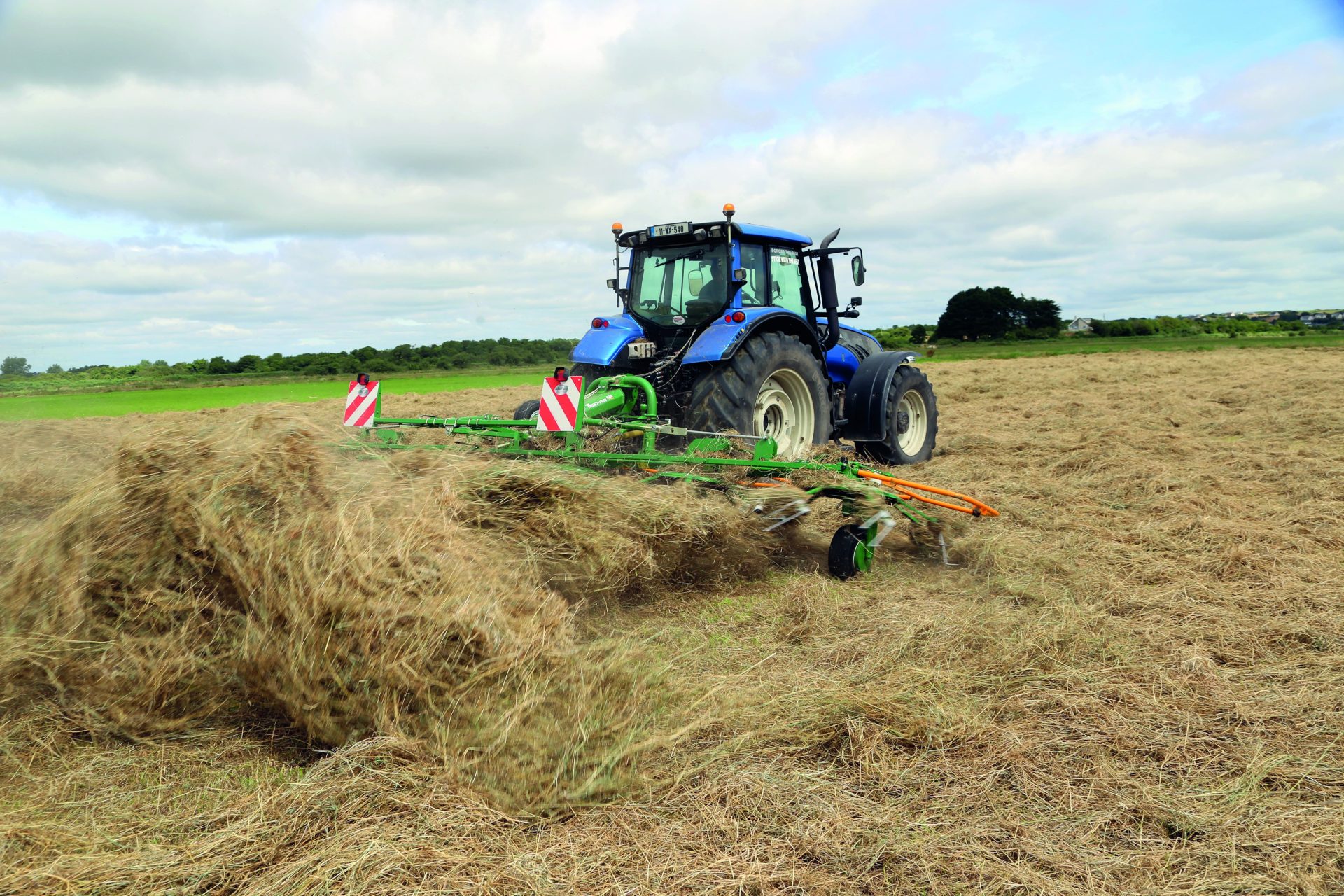 Malone Tedd-Air 840 tedder: Getting hooked - Profi