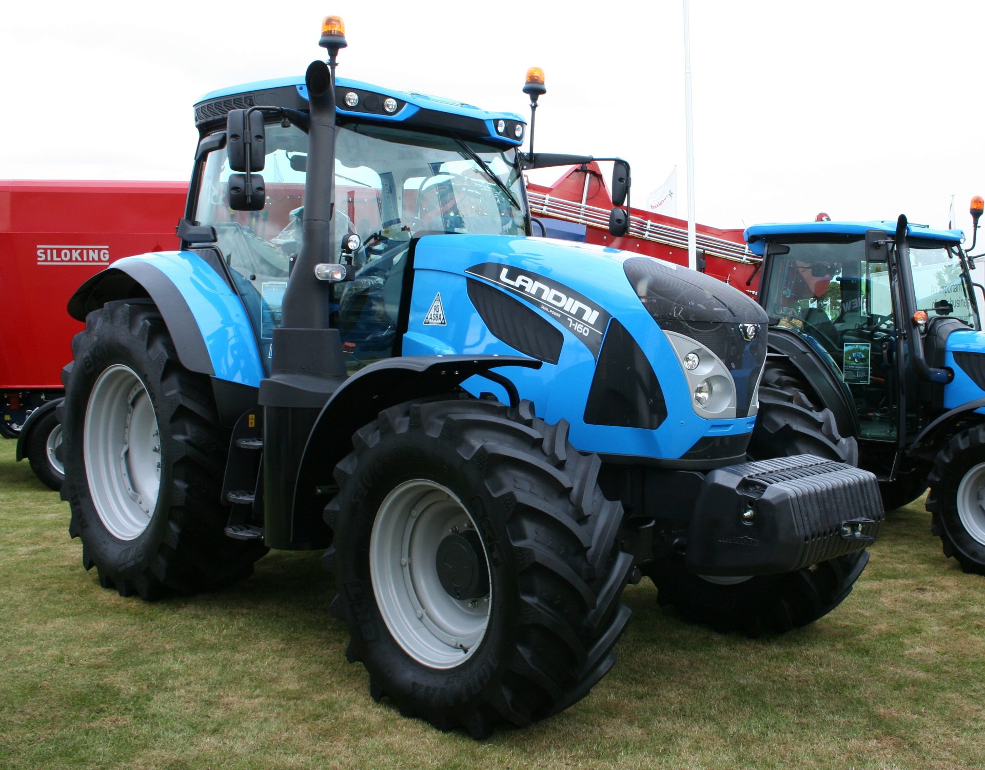 New Landini 7 flagship peaks at 225hp - Profi