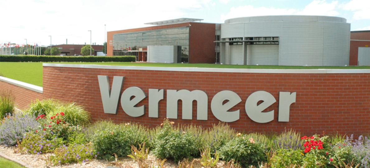 Tornado rips through Vermeer factory in Iowa - Profi