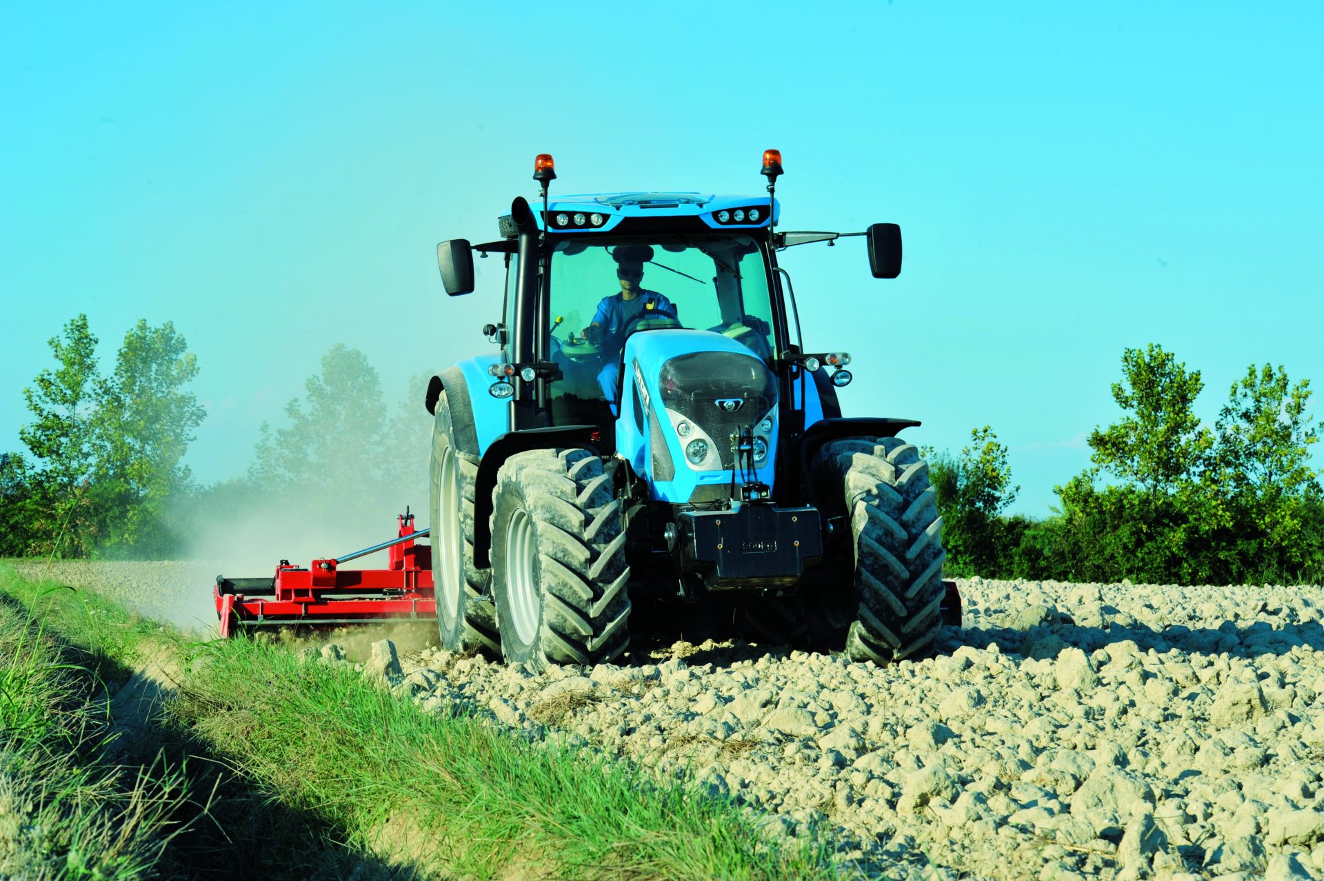 Irish debut for 200hp Landini flagship - Profi