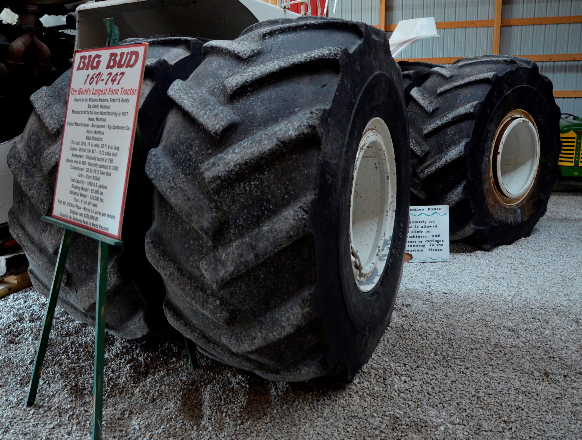 Big Bud 747: world’s largest tractor - Profi