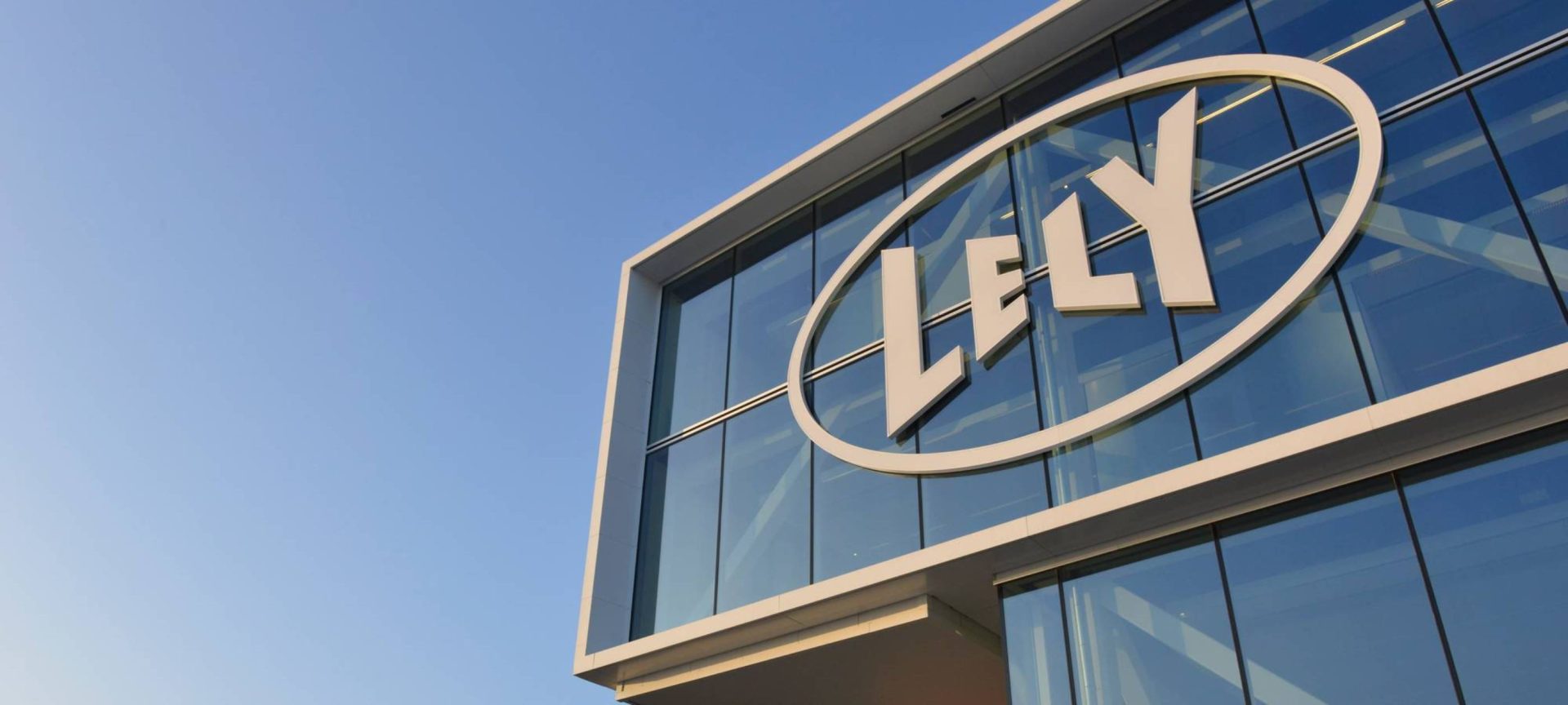 Lely net sales increase 9.0% to €416 million - Profi