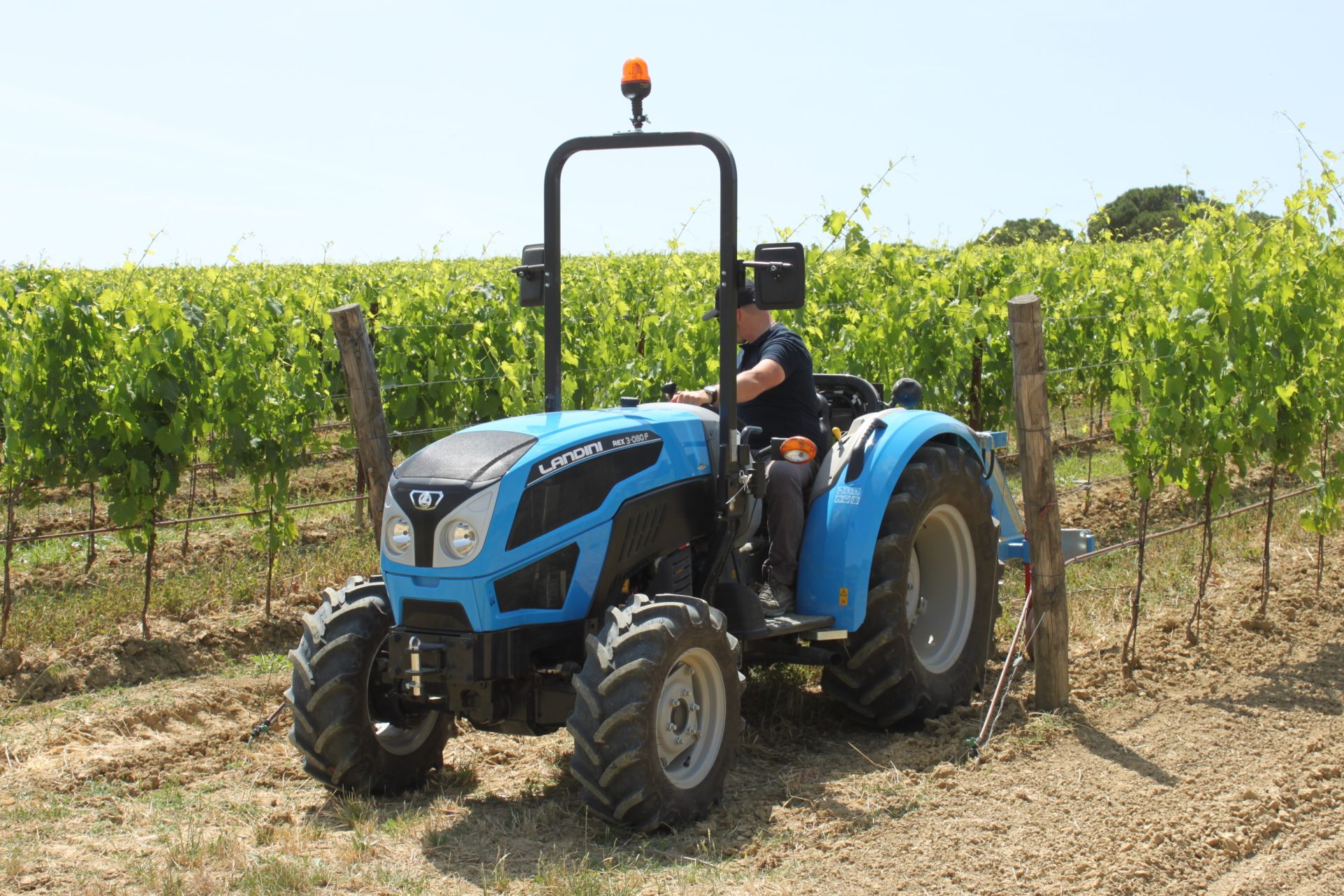Beefed up Landini Rex 3 - Profi