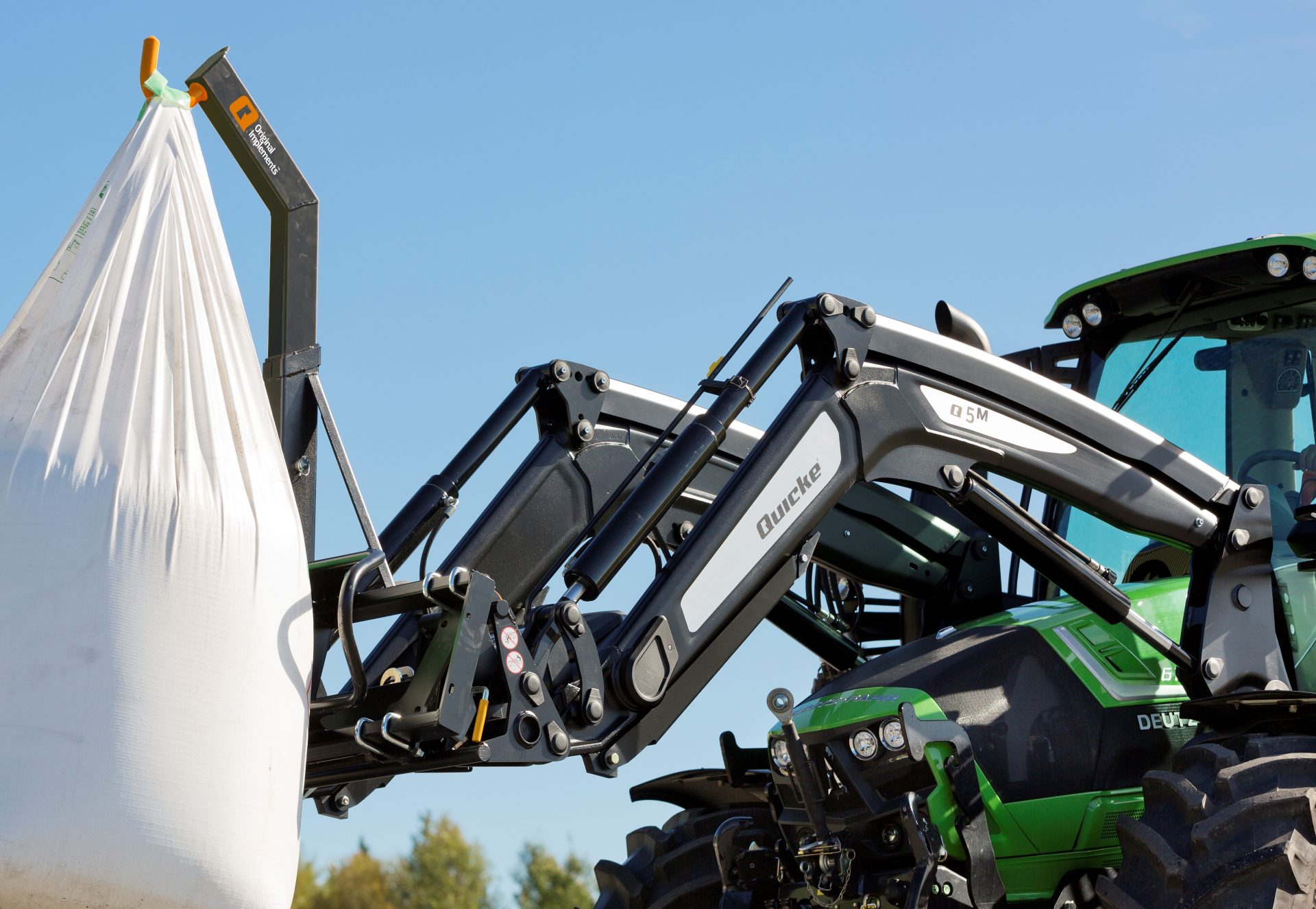 Ålö tractor loaders in German hands - Profi