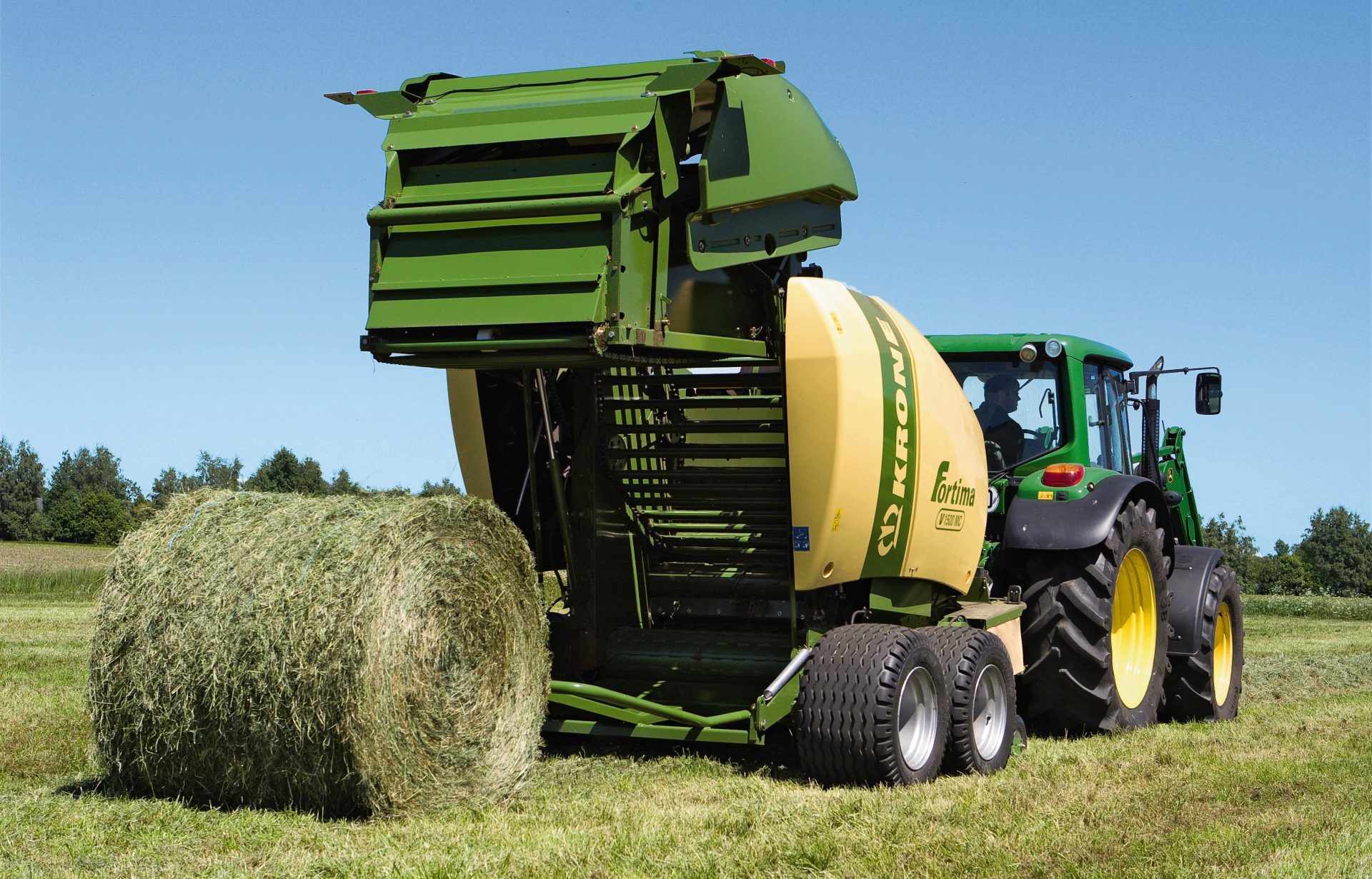 Krone round balers control the tractor - Profi