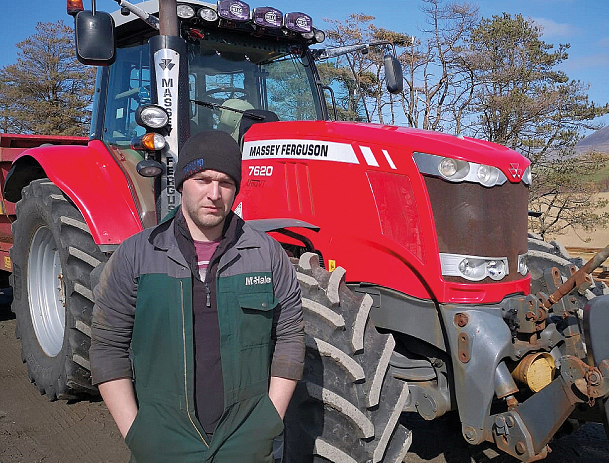 Contracting on the Outer Hebrides: Highland farming - Profi