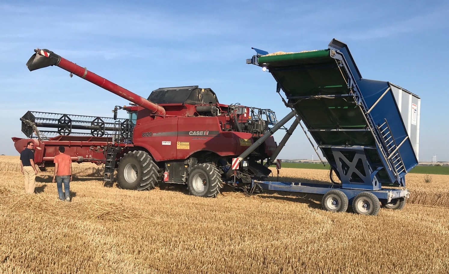 Trailed combine harvester chaff collector - Profi