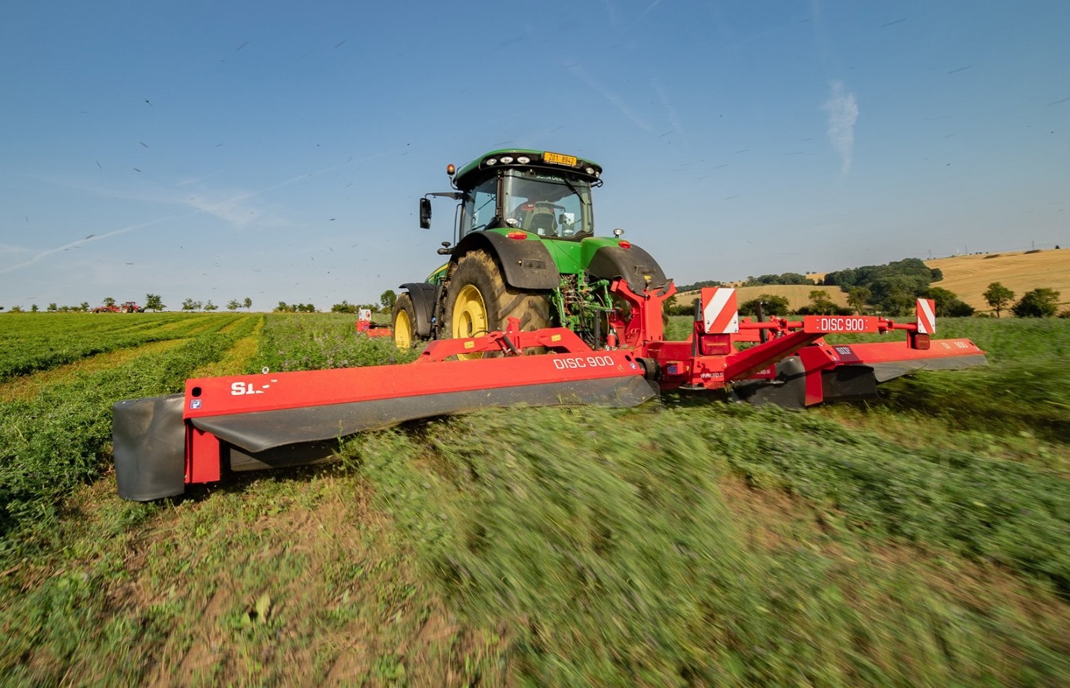 SIP updates Silvercut disc mowers - Profi