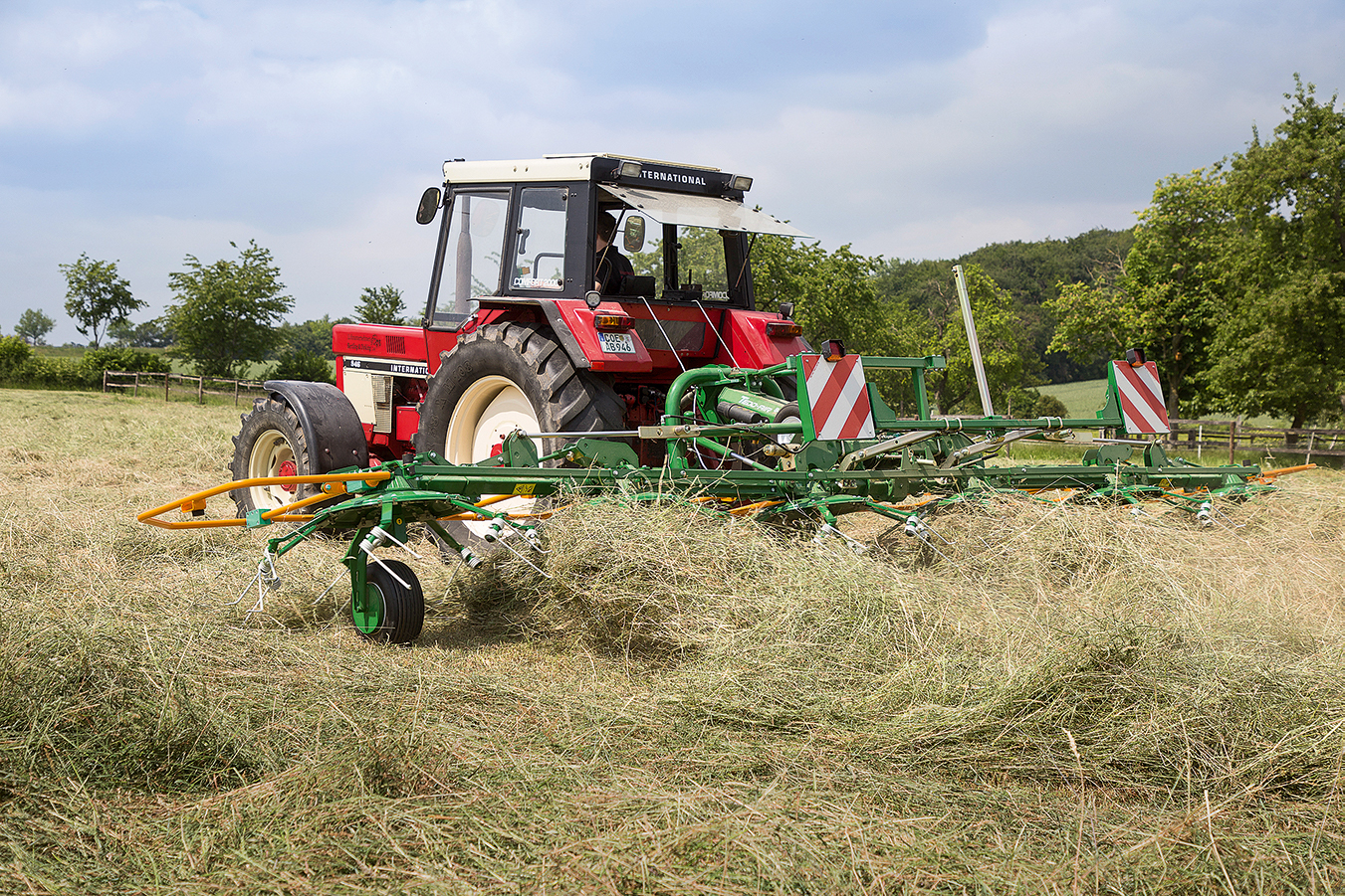 Malone Tedd-Air 840 tedder: Getting hooked - Profi