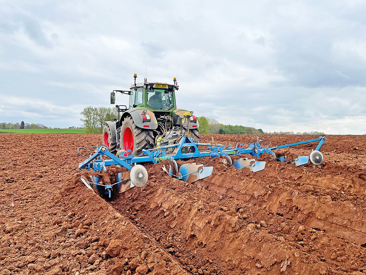 Precision Farming: Arrow-straight organic veg production - Profi