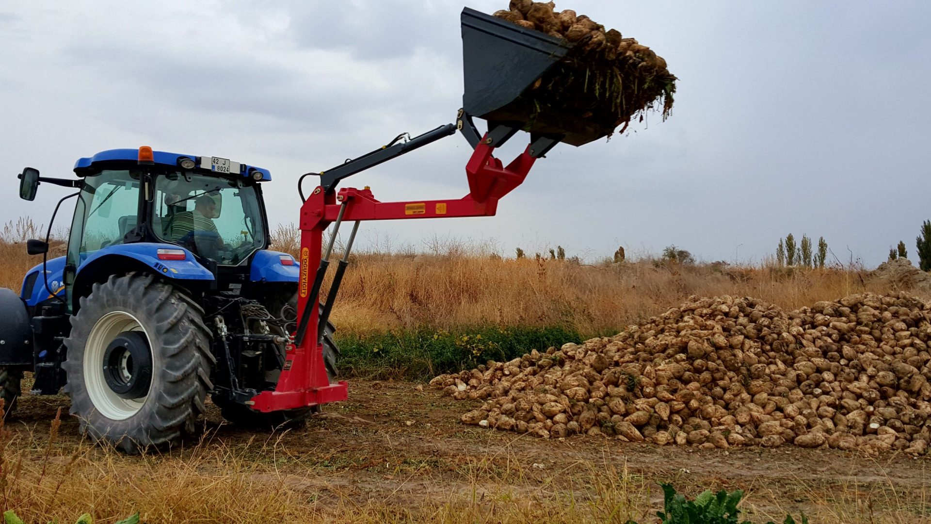 Rear-mounted tractor loaders - Profi