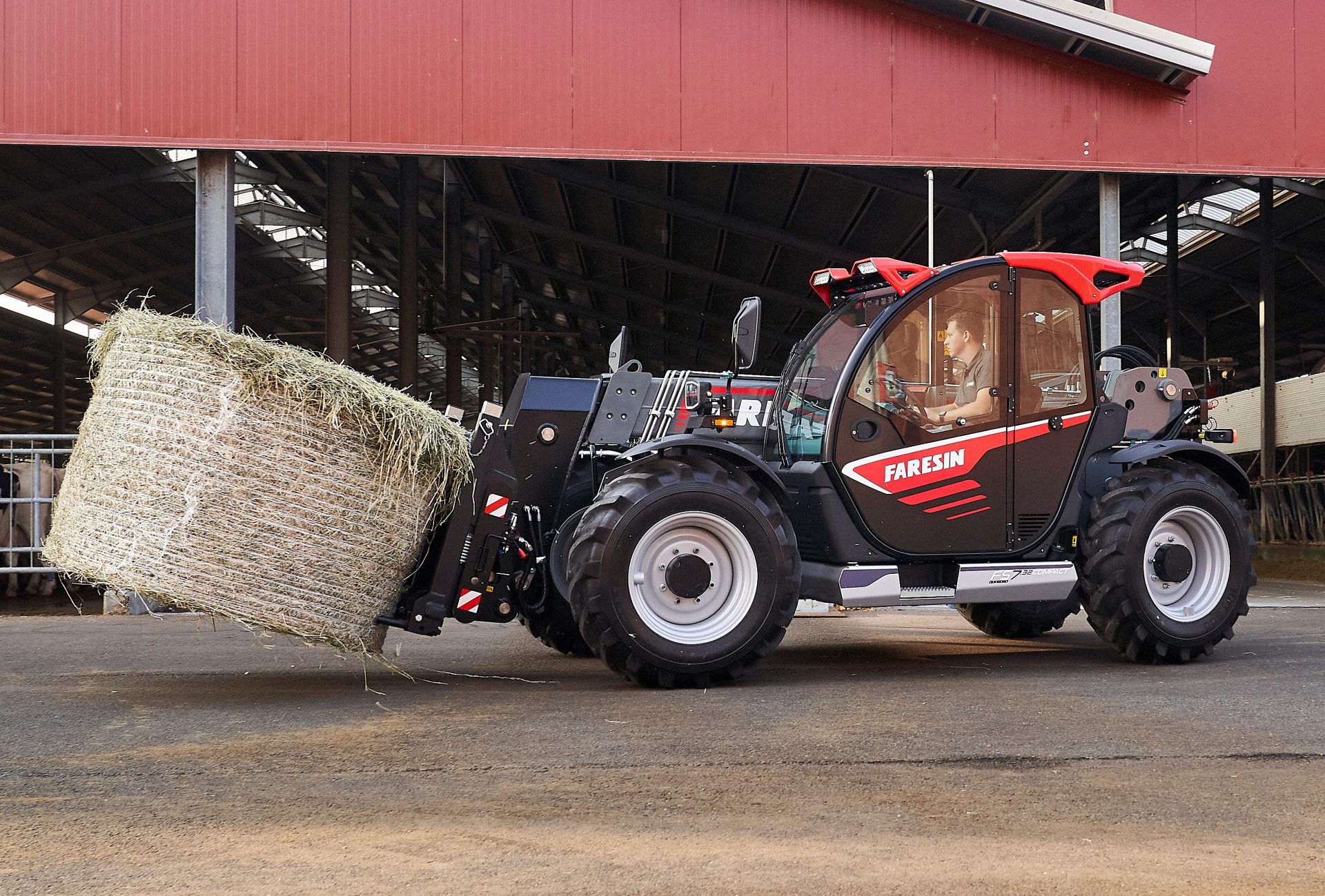 Faresin previews next generation telehandler - Profi
