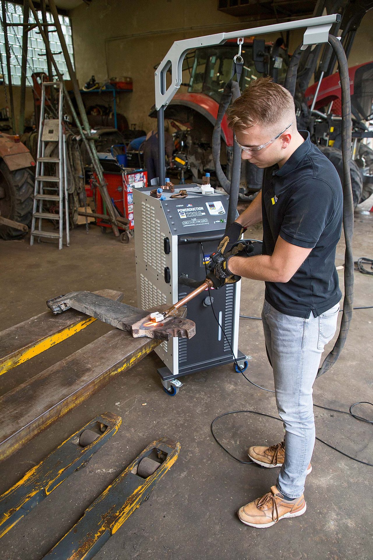 GYS induction heaters: Heat without fire - Profi