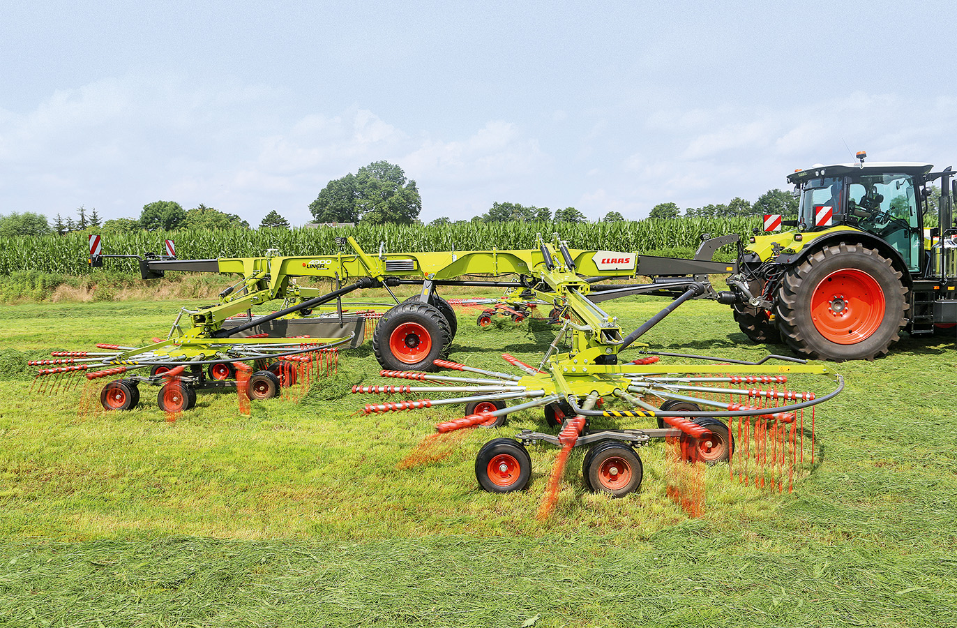 Claas Liner 4900 Business rake: Nearly all new - Profi