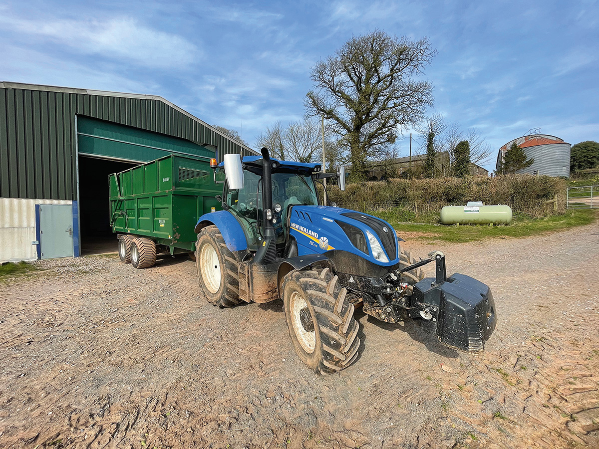 Long-term test: New Holland T6.175 Dynamic Command: Stepping up - Profi
