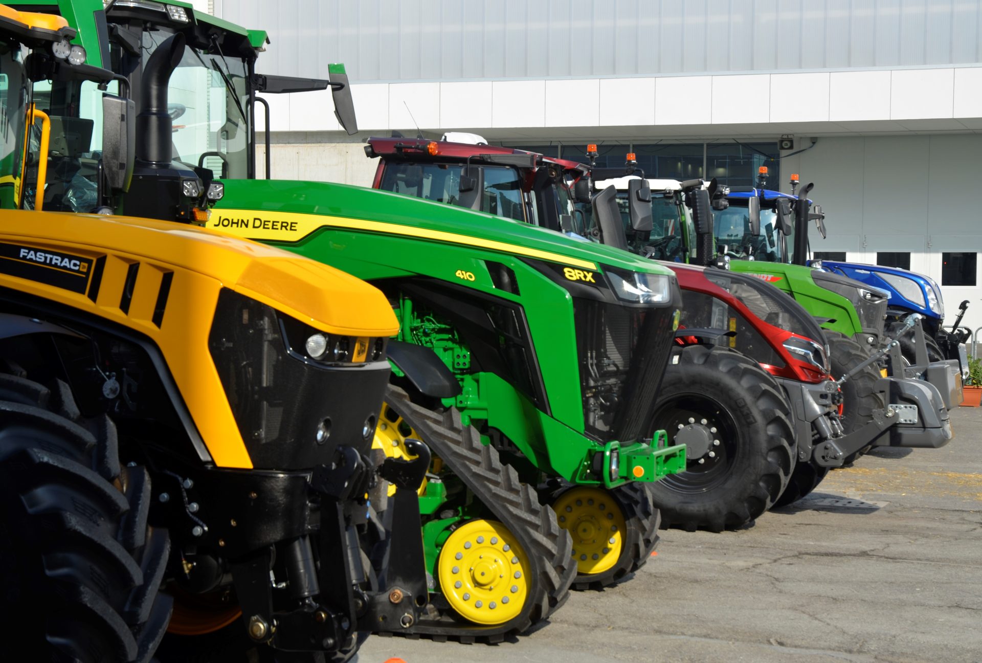 4.0% fewer tractors registered in the UK - Profi