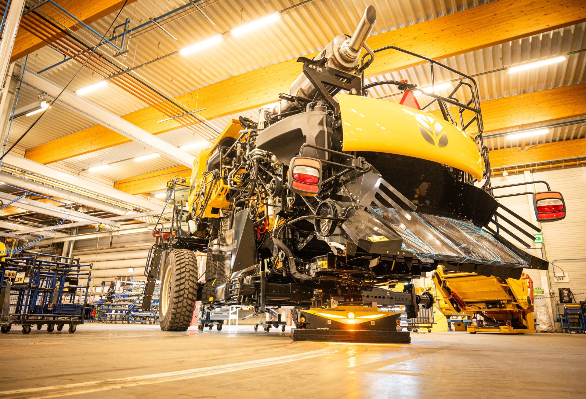 CNH invests €150 million at Belgian plant - Profi