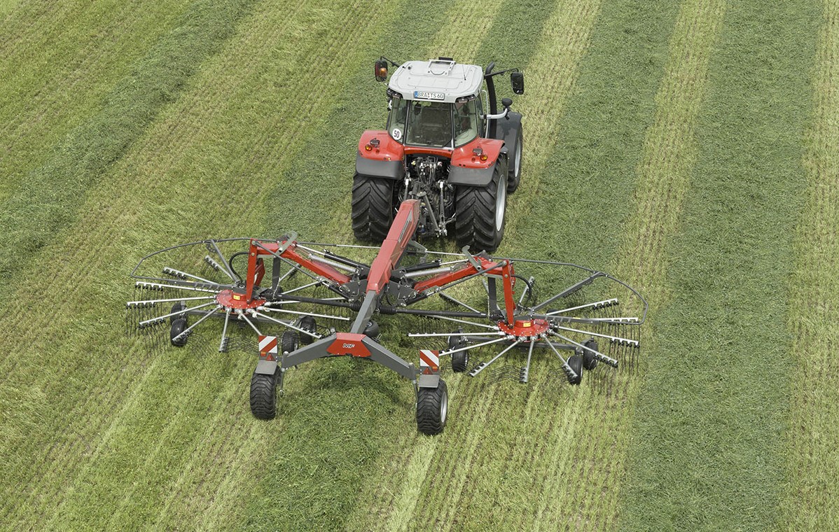 Flurry of MF twin rotor rakes - Profi