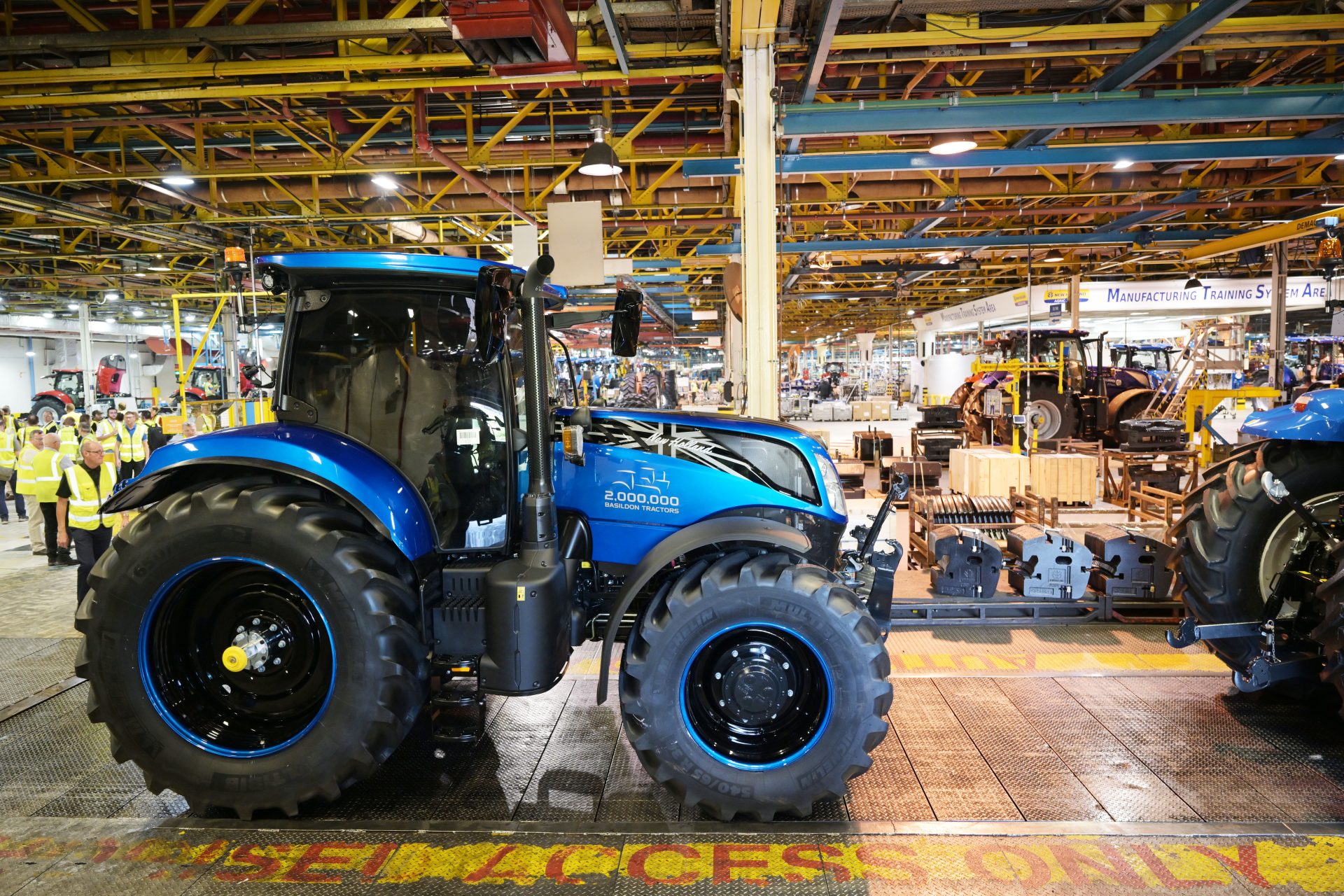 New Holland plant makes two millionth tractor - Profi