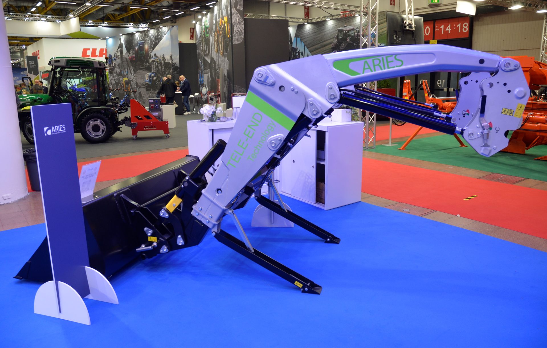 Aries telescopic tractor loader - Profi