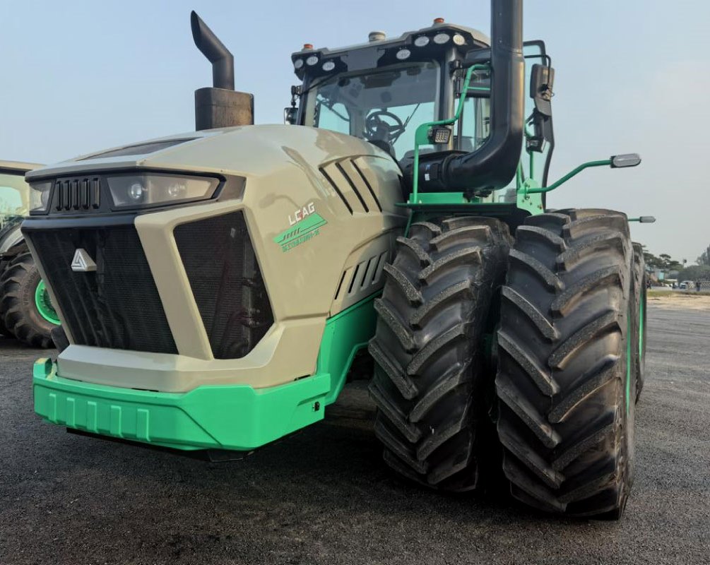 Lingong shows 600hp hybrid tractor - Profi