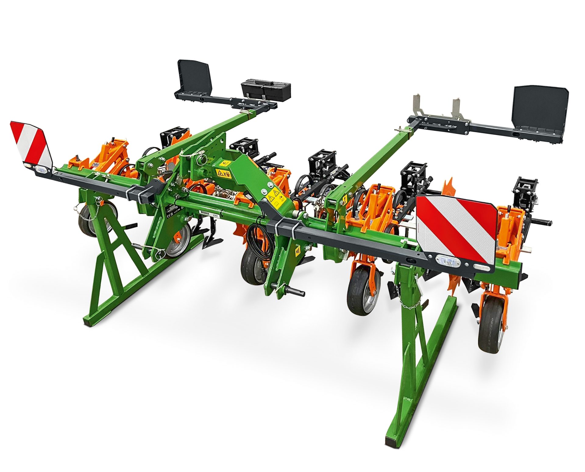Amazone extends Venterra hoe range - Profi
