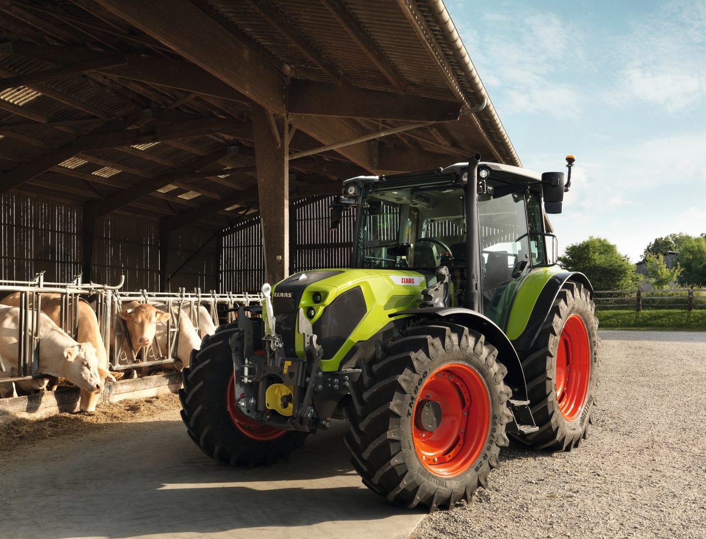 Italian Axos 3 fills Claas ranks - Profi