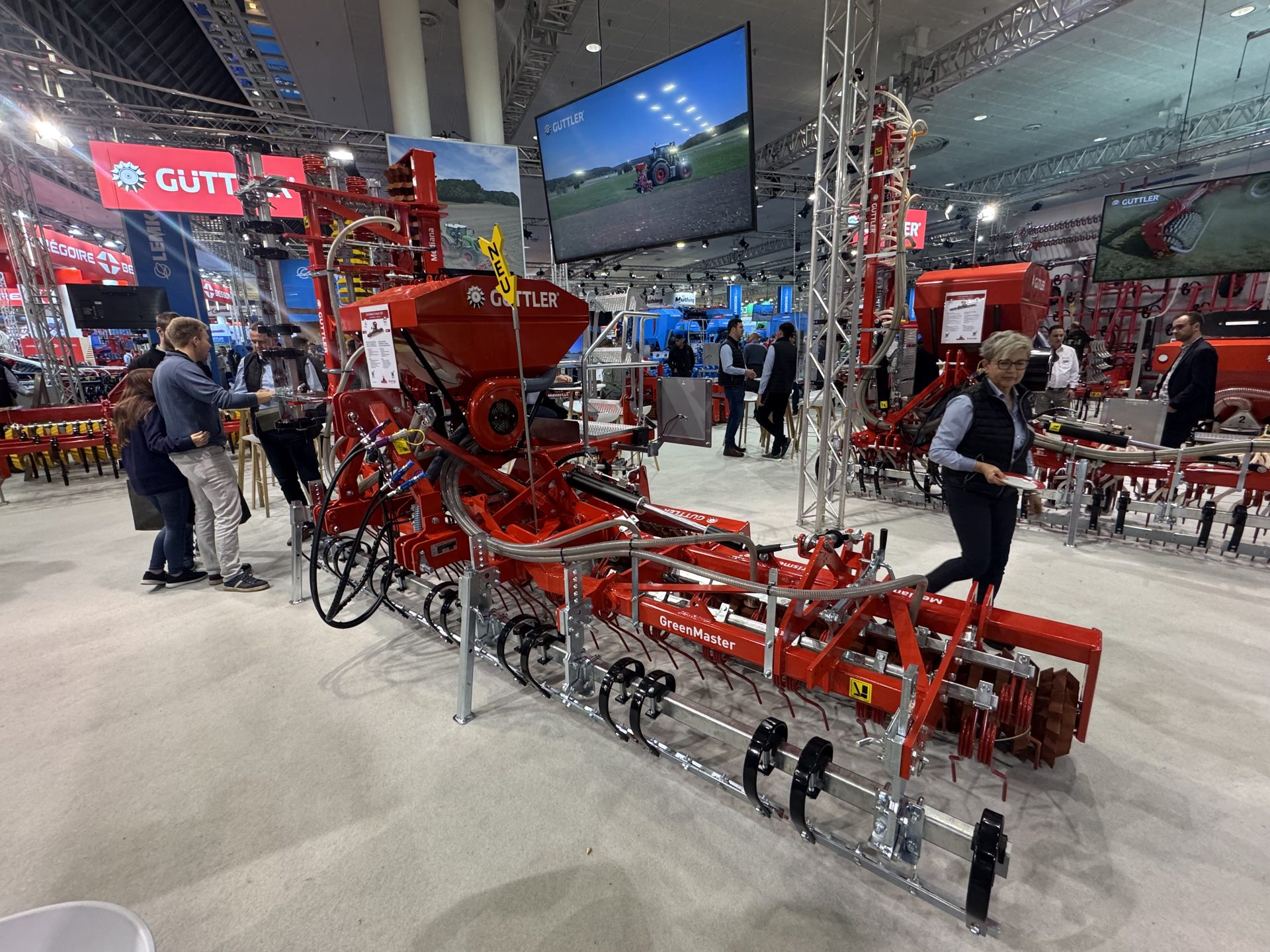 Güttler showcases new drilling options - Profi