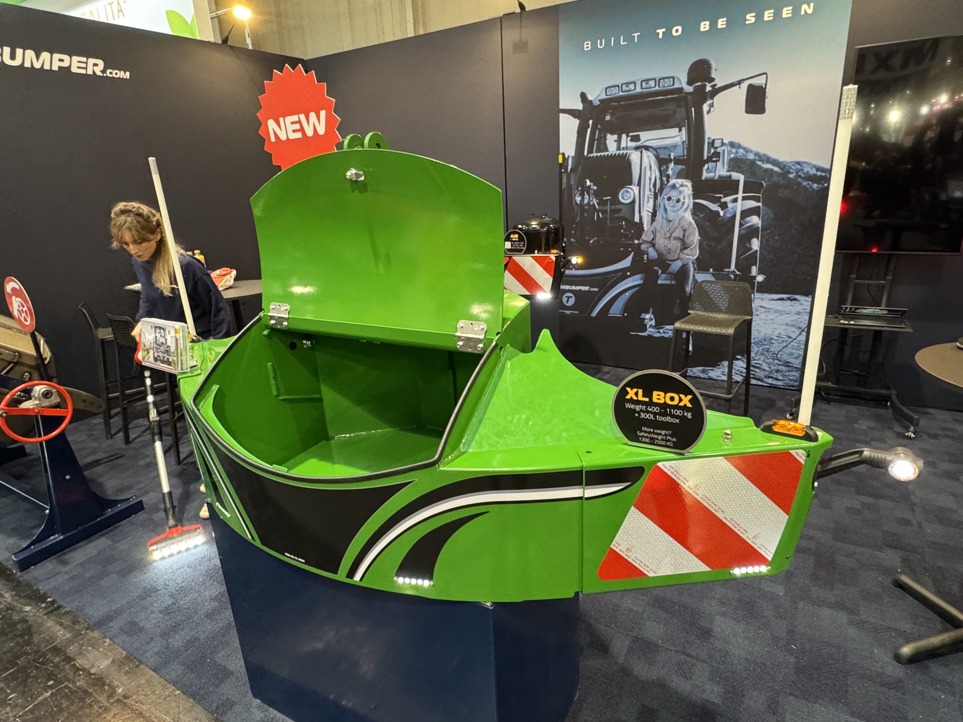 Box in a bump - Profi