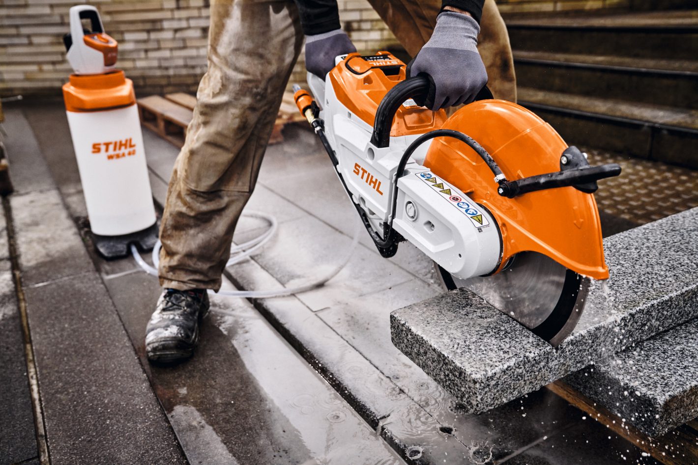 Battery-powered Stihl water supply unit - Profi