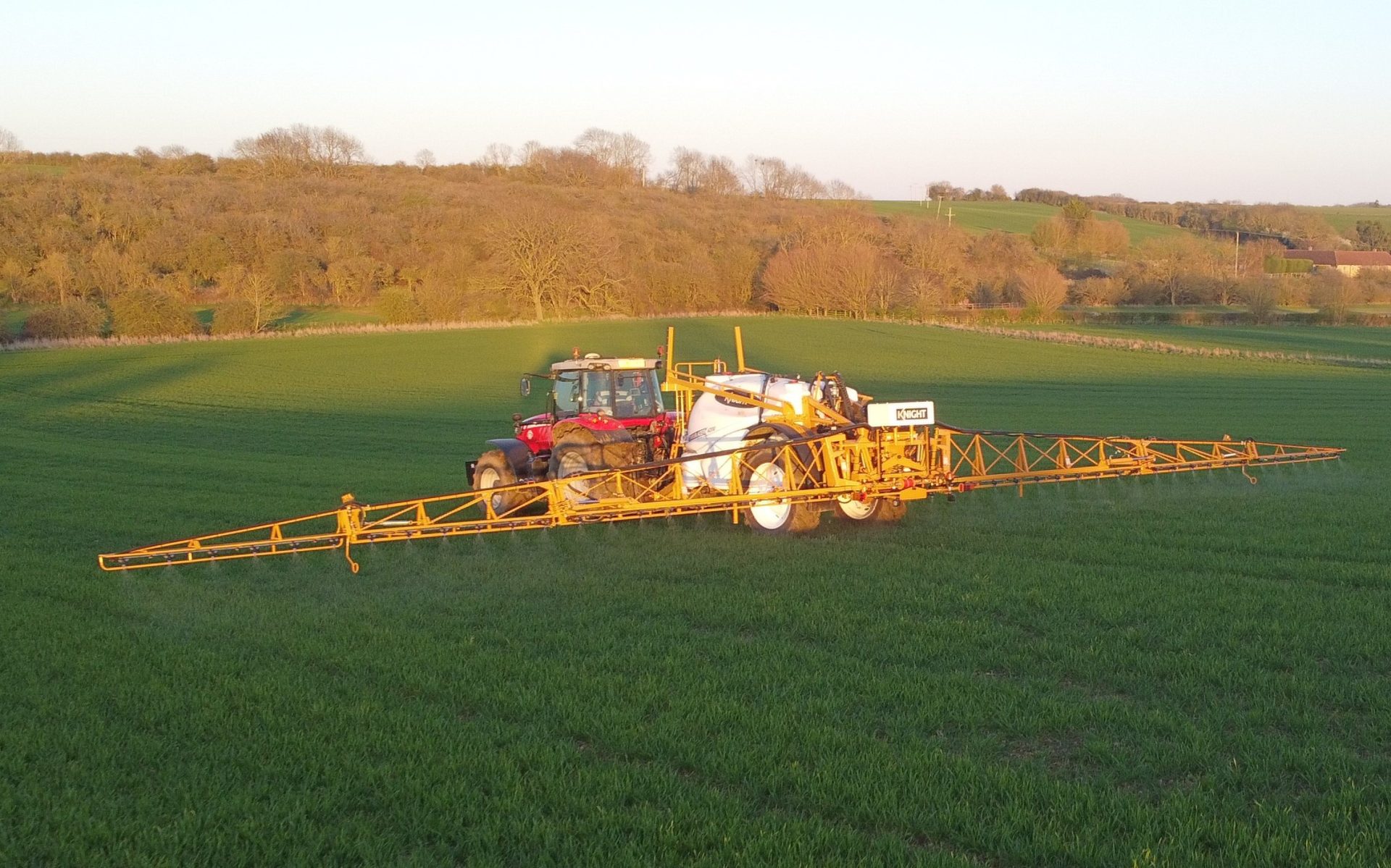Knight updates sprayer ranges - Profi